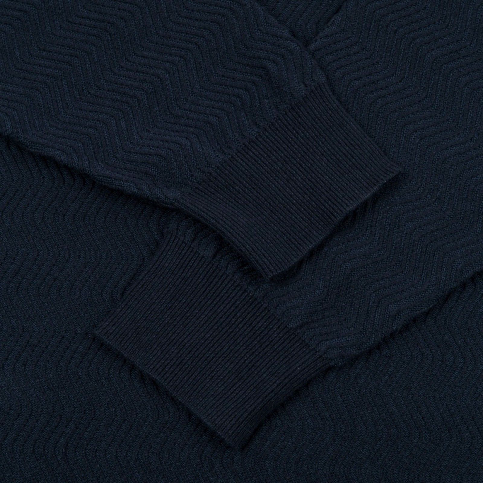 Wall Street. Wave Cable Knit Sweater - Dime - Navy