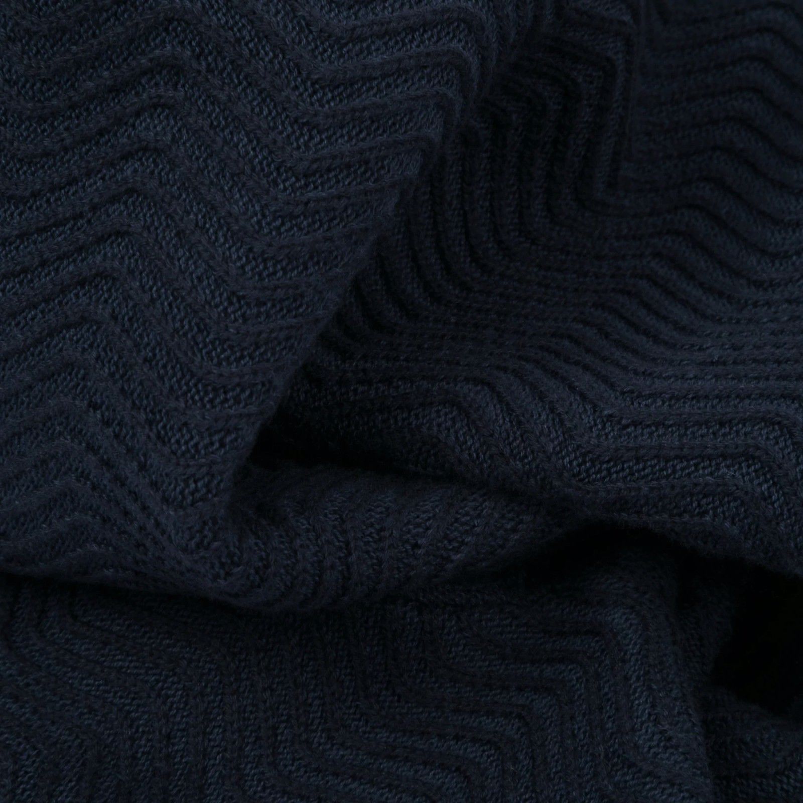 Wall Street. Wave Cable Knit Sweater - Dime - Navy